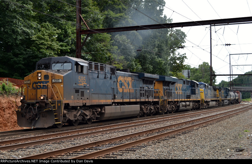CSX CW44AH 585 leads Q418-07